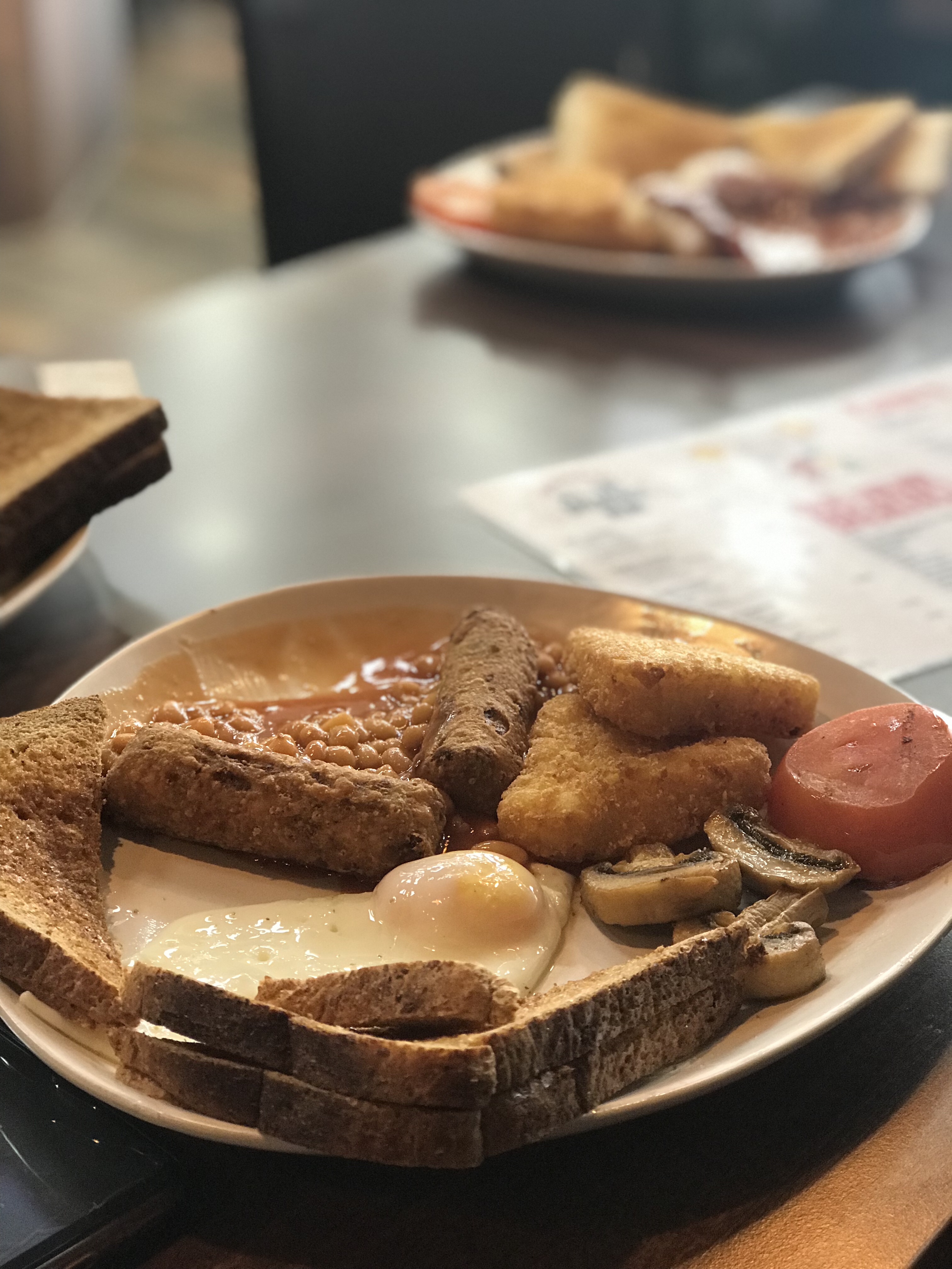 #HBIBEATS – Charlie’s Kitchen | Halal Boy In Brum